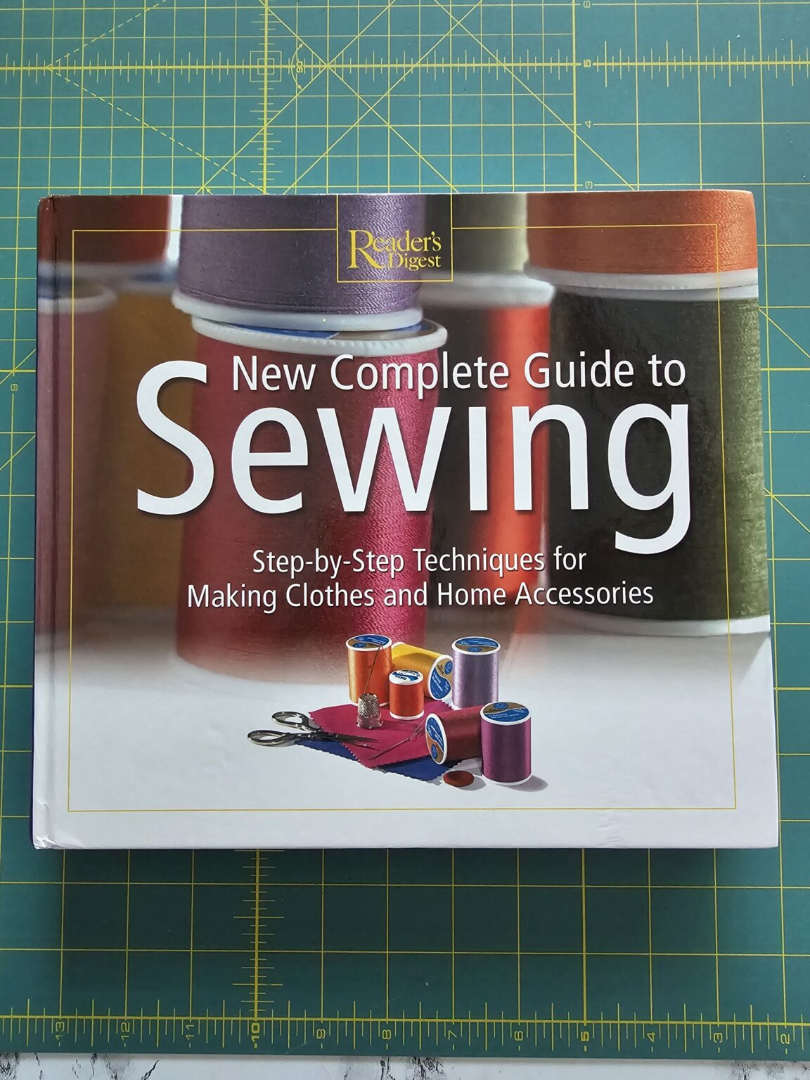 7 Best Sewing Books For Beginners Learning To Sew