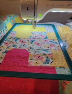 FREE Jigsaw Puzzle Quilt Pattern (AccuQuilt-Friendly Tutorial!)