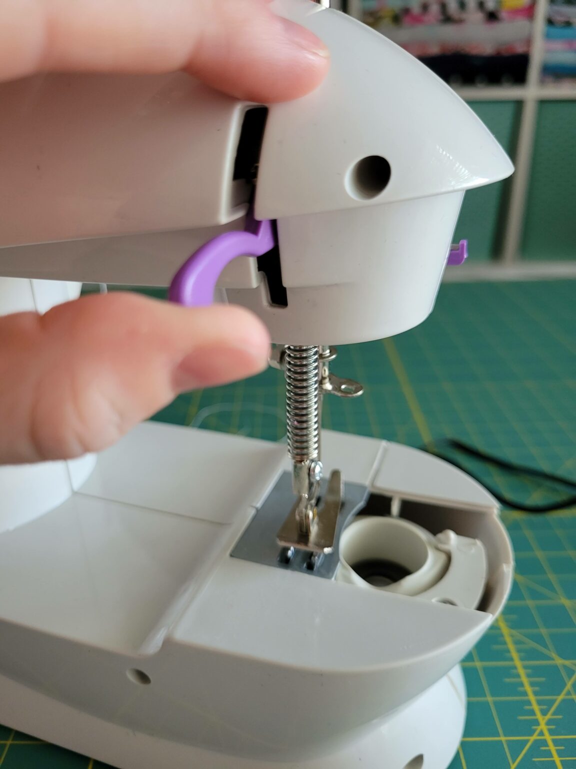 How To Thread A Mini Sewing Machine Step-By-Step